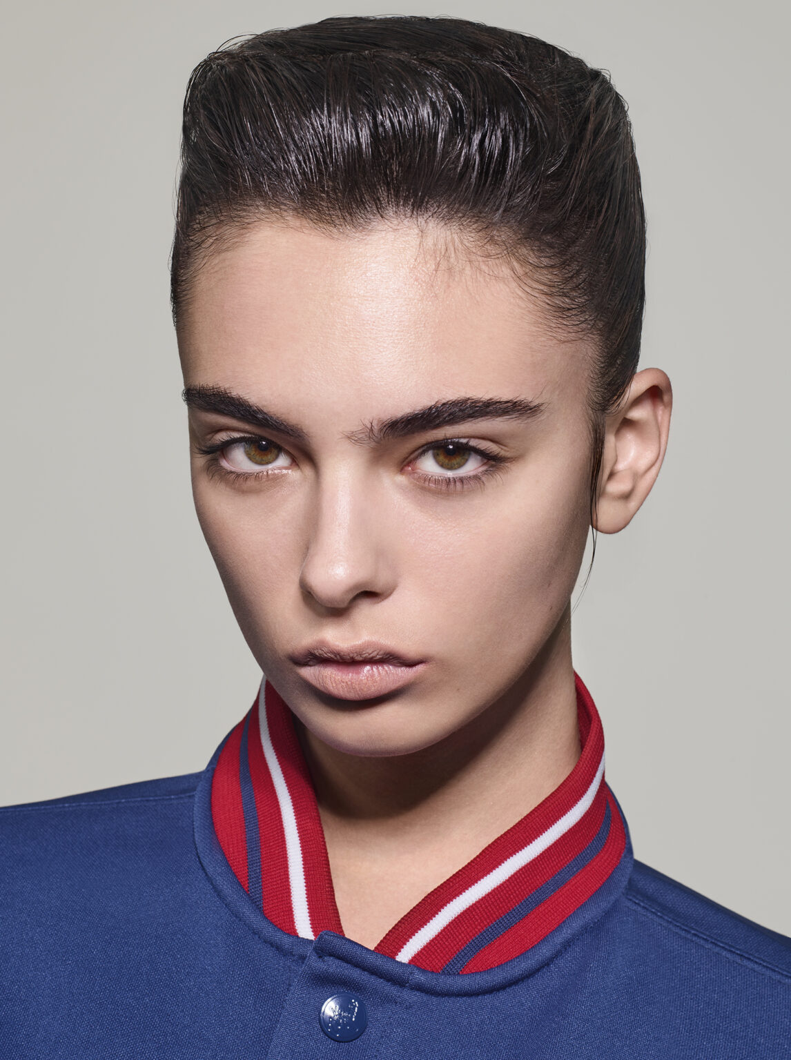 GEN V4: The Dawn of Deva Cassel – GENV.CO