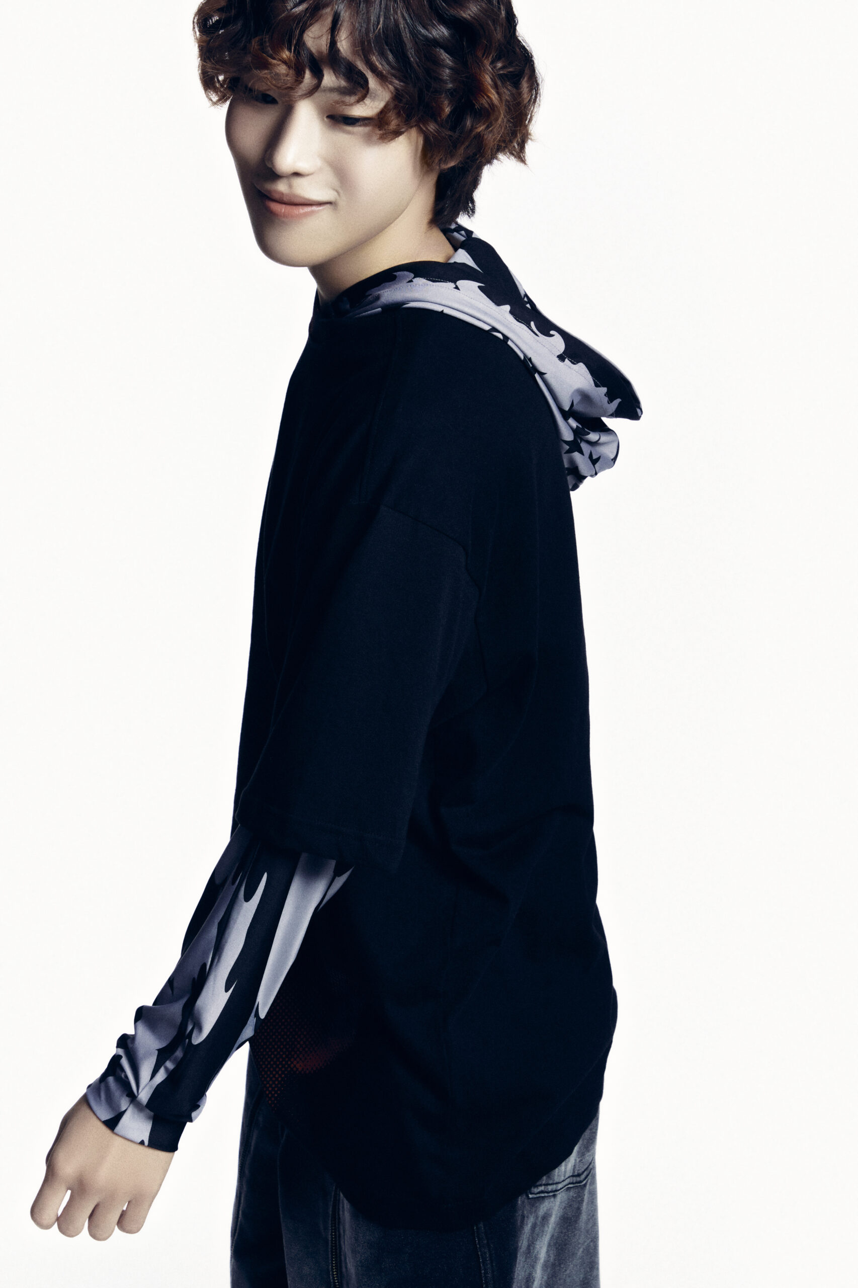 Meet POW: The Next Electrifying K-Pop Power Group – GENV.CO